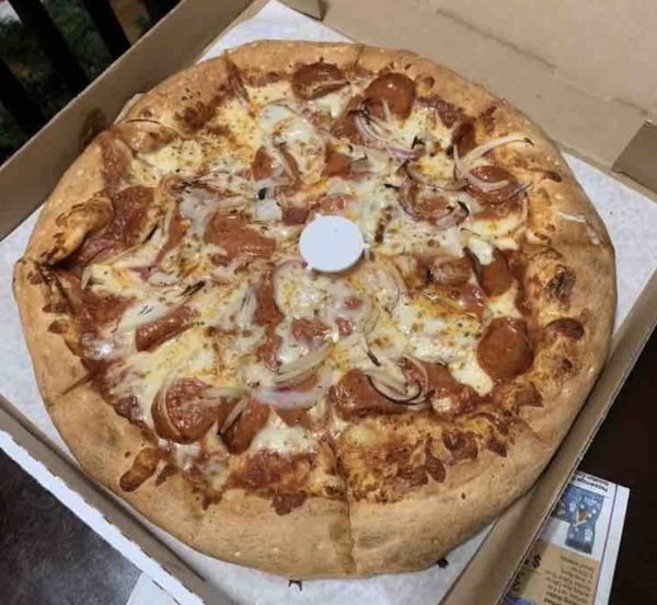 Essential pizza in Long Beach: 2023 Edition - Longbeachize