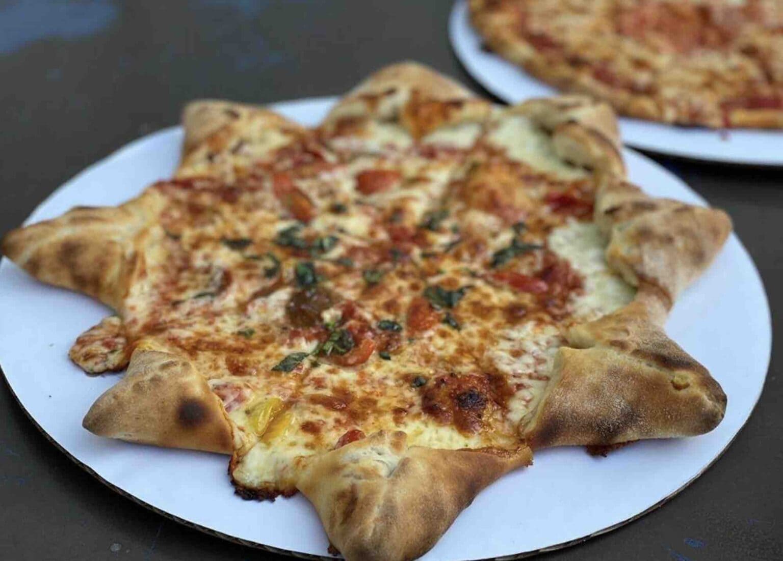 Essential pizza in Long Beach: 2023 Edition - Longbeachize
