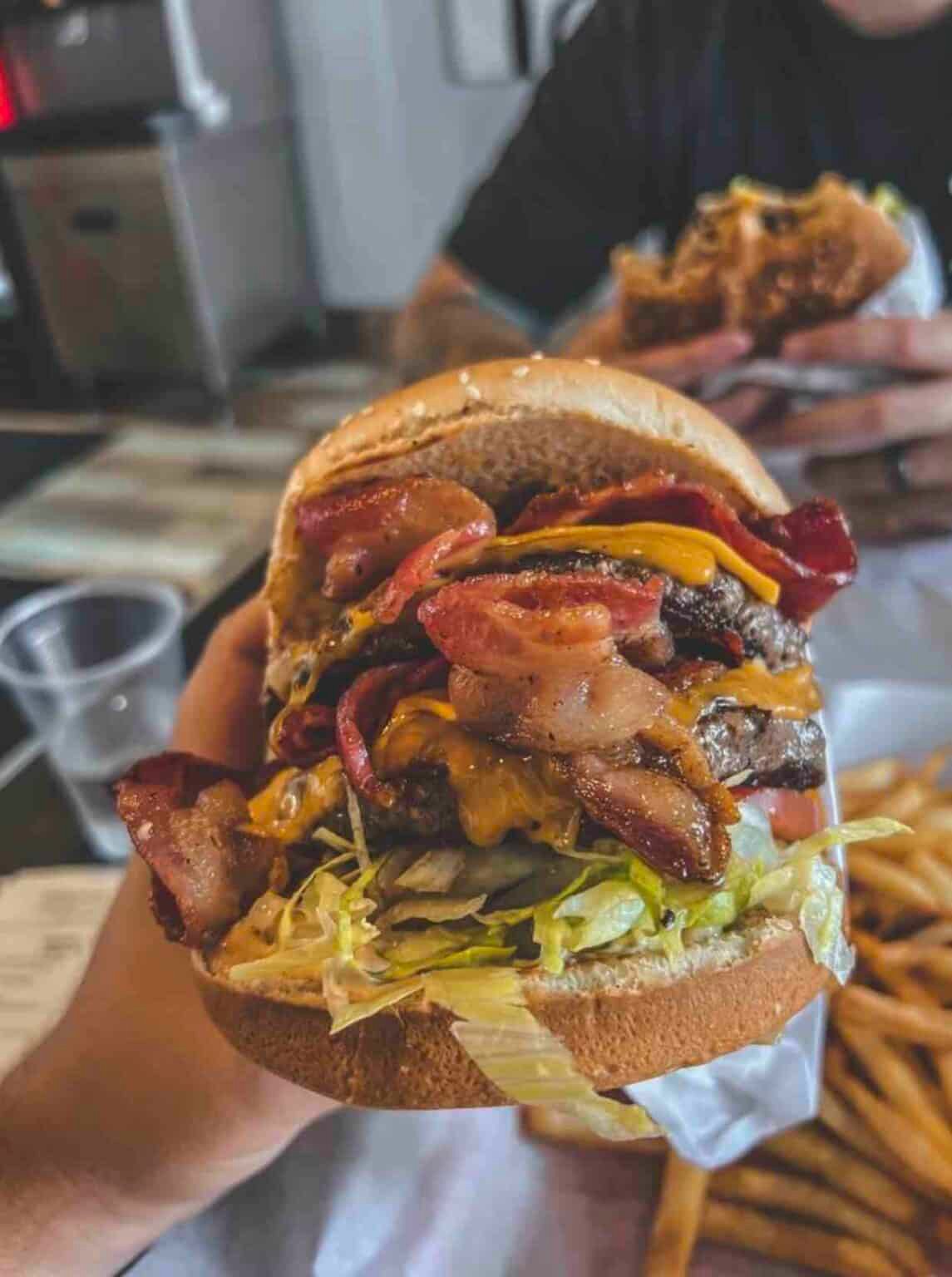 Best Burgers in Long Beach: 2023 Edition | Longbeachize