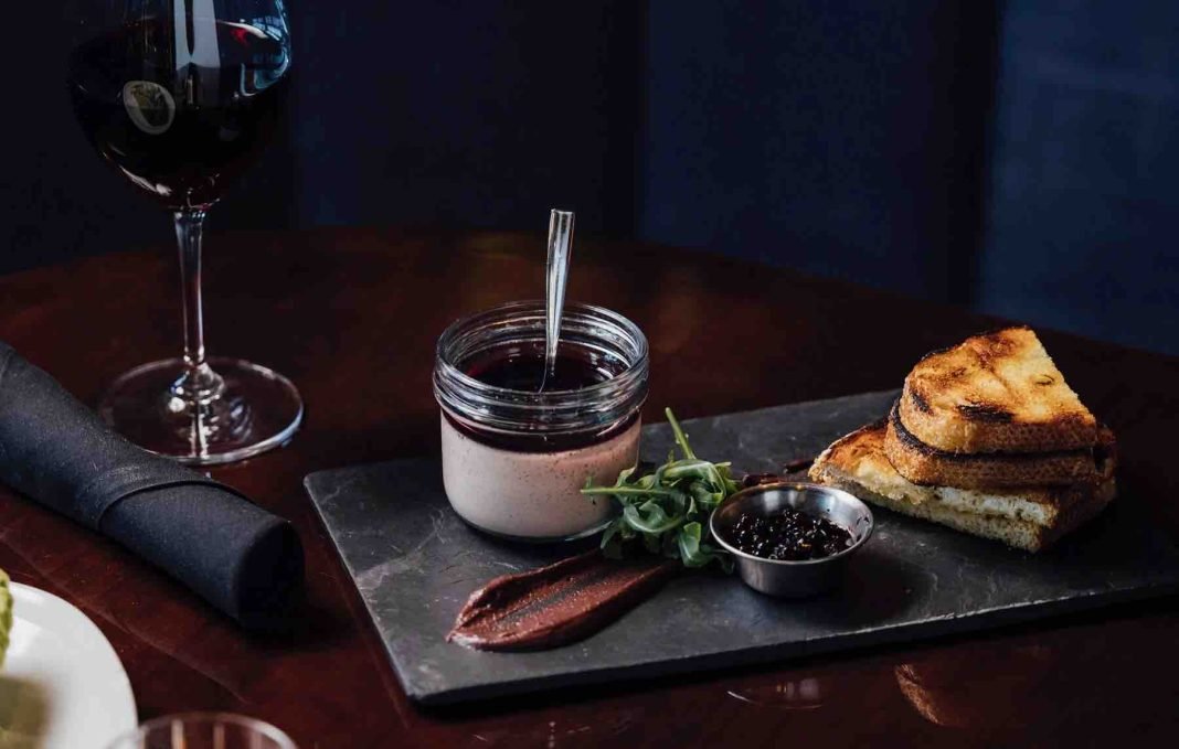 From OC to LB: 'A PCH' restaurant at 2nd & PCH retail complex opens ...