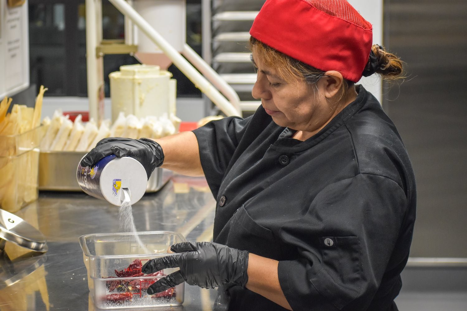 Meet the mother-and-daughter tamales team behind Long Beach's Michoacán ...
