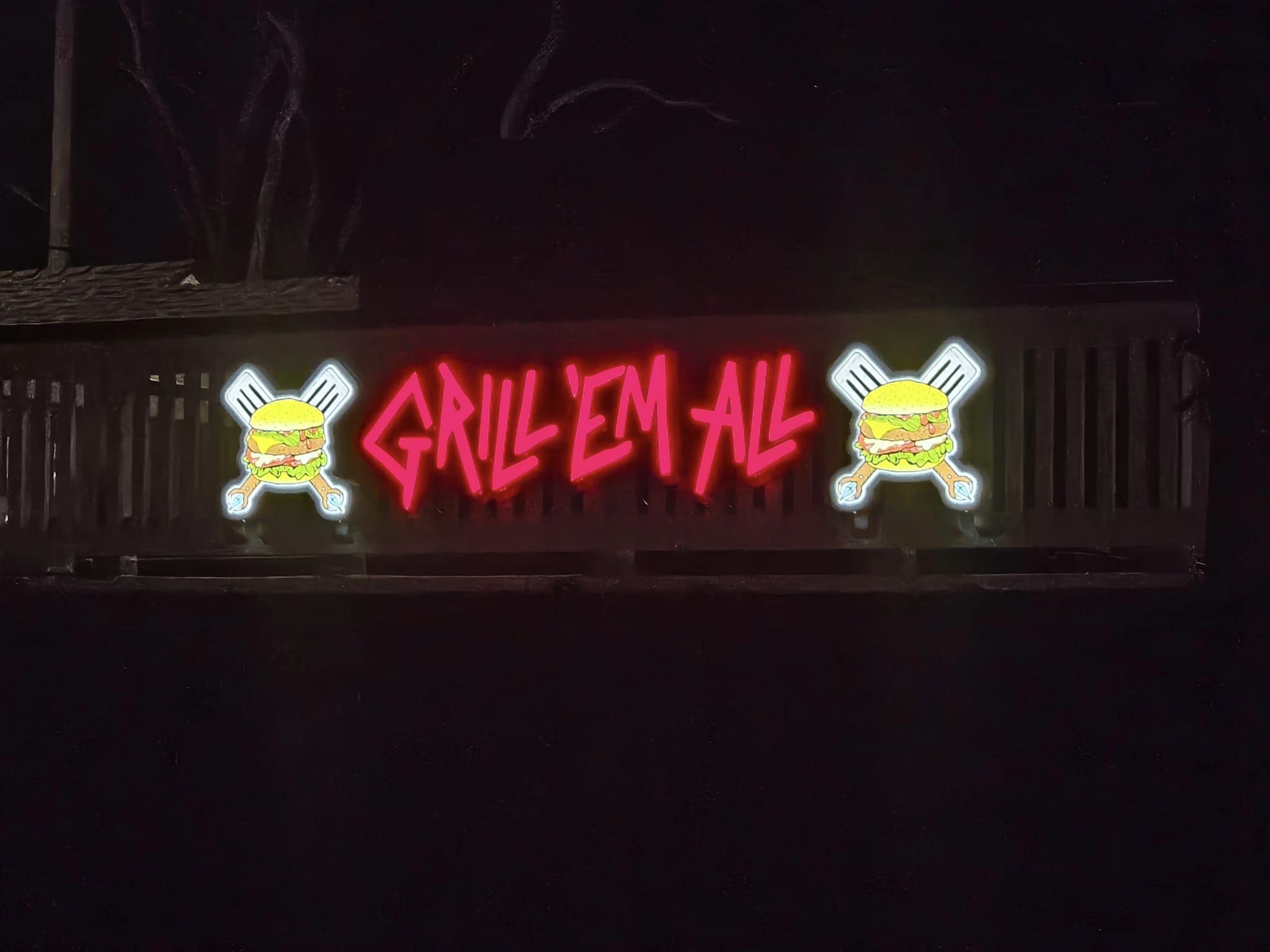 Grill Em All Logo