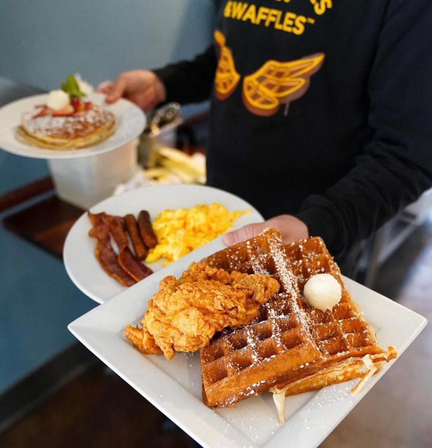 Breakfast concept 'And Waffles' to take over former Pier 76 space in ...