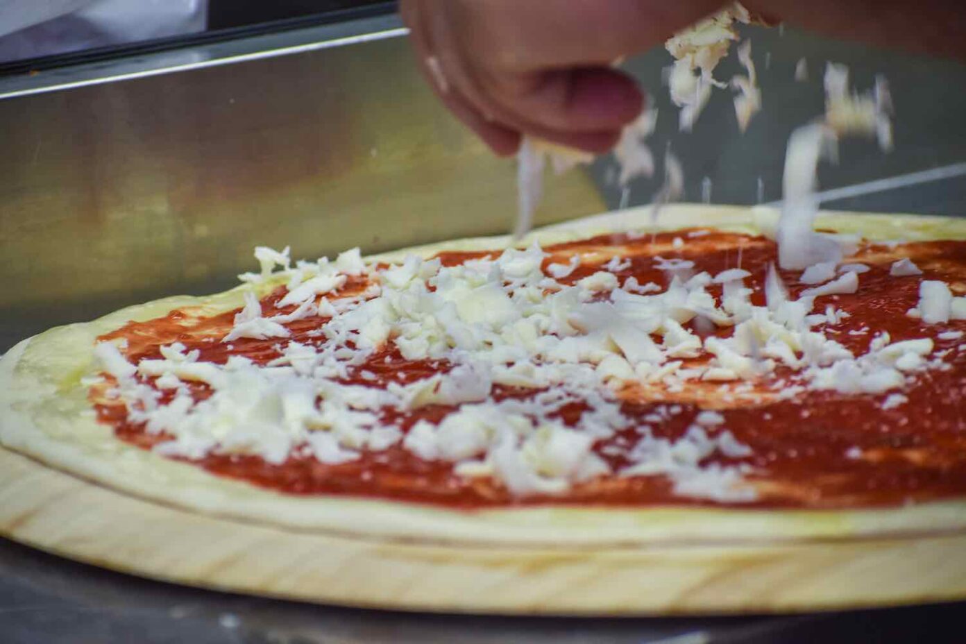 This Long Beach pizza tour visits four pizzerias in a double-decker ...