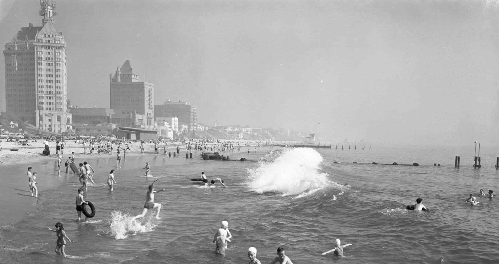 Long Beach Lost: When the waves brought avid surfers and competitions ...