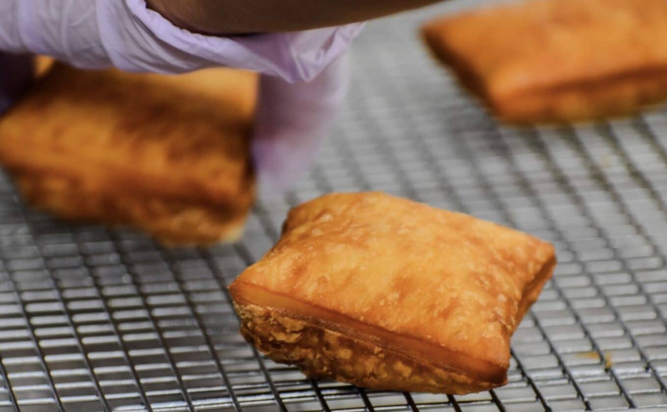 SnoCorner Halloween beignets: The cutest spooky eats in Long Beach ...