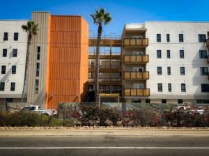 Harbor Yard, the $92M affordable housing project in Central Long Beach ...