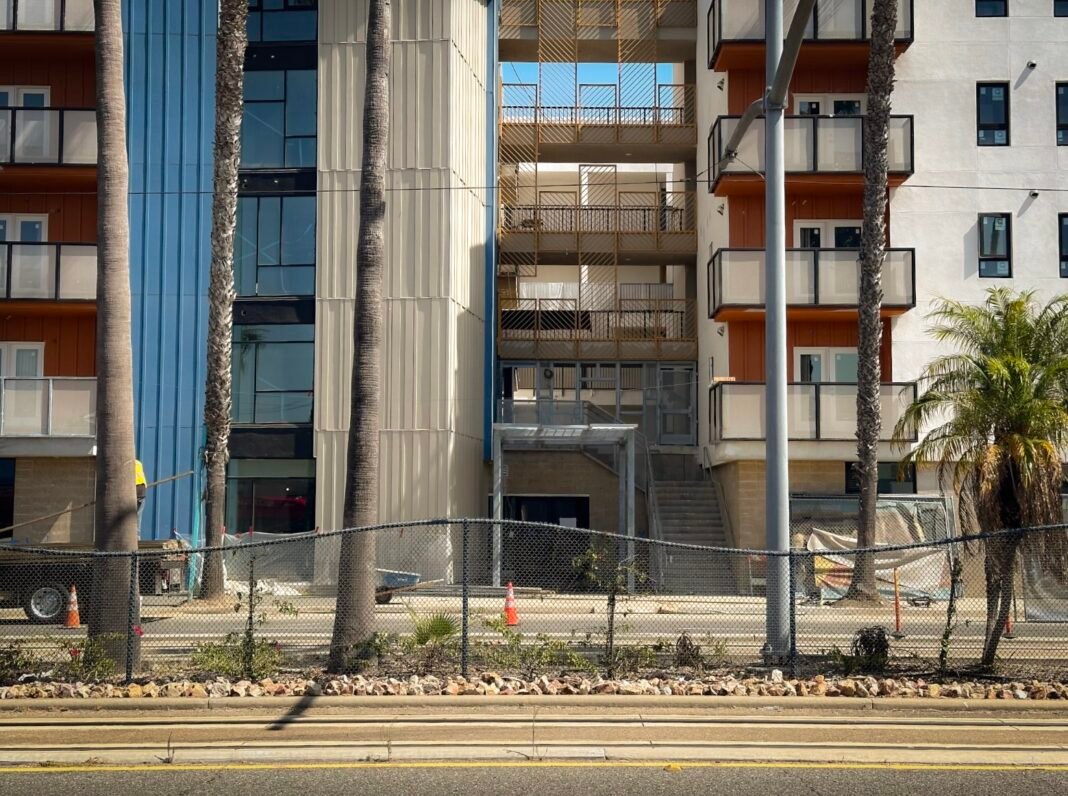 Harbor Yard, the $92M affordable housing project in Central Long Beach ...