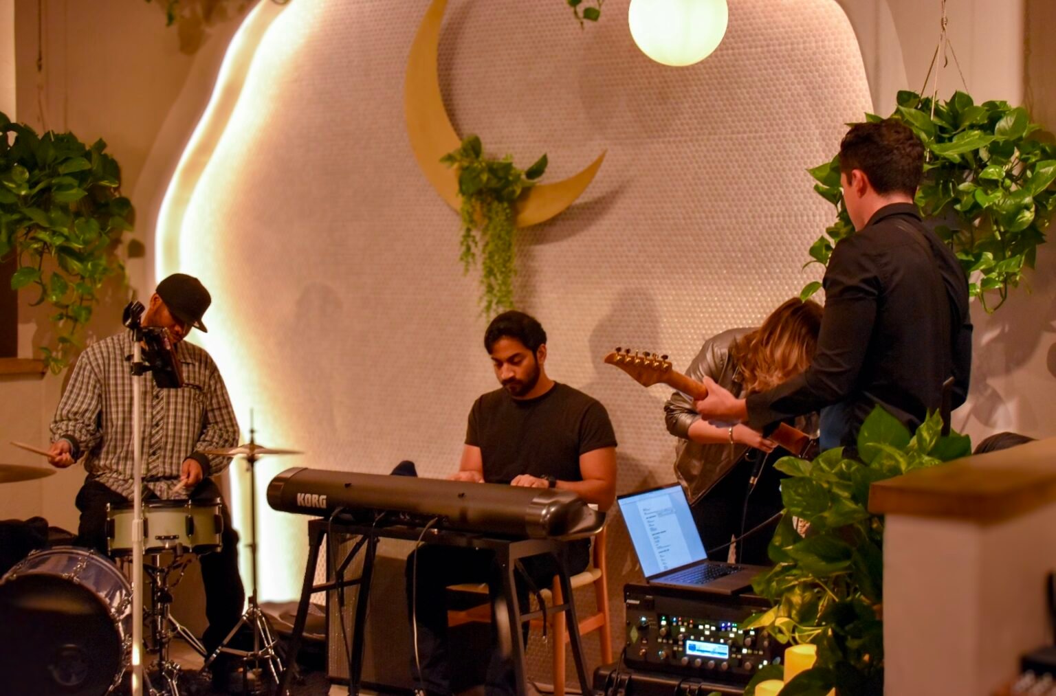 'I was born out of Food Network and Mexico:' Luna fuses continental ...