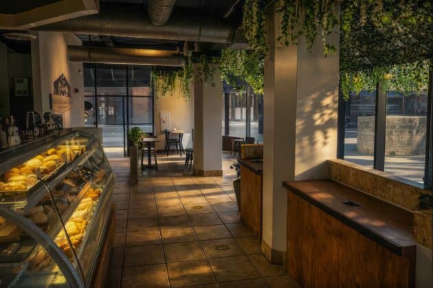 How Intertrend and CSULB students are giving Long Beach's DoLy's ...
